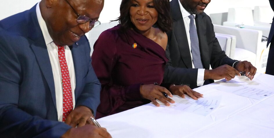 NSIA, SEforAll, ISA, and Africa50 unveil US$700 million DRE Africa ...